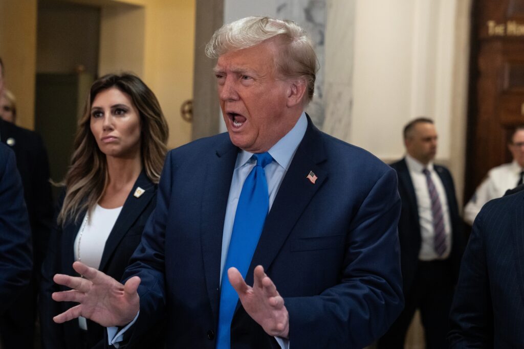 Trump grants a 90-day pause on reciprocal tariffs - CEO NA Magazine