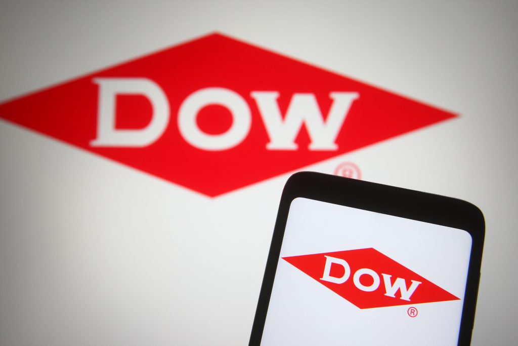 Dow to sell 40% stake to Macquarie Asset Management - CEO NA Magazine