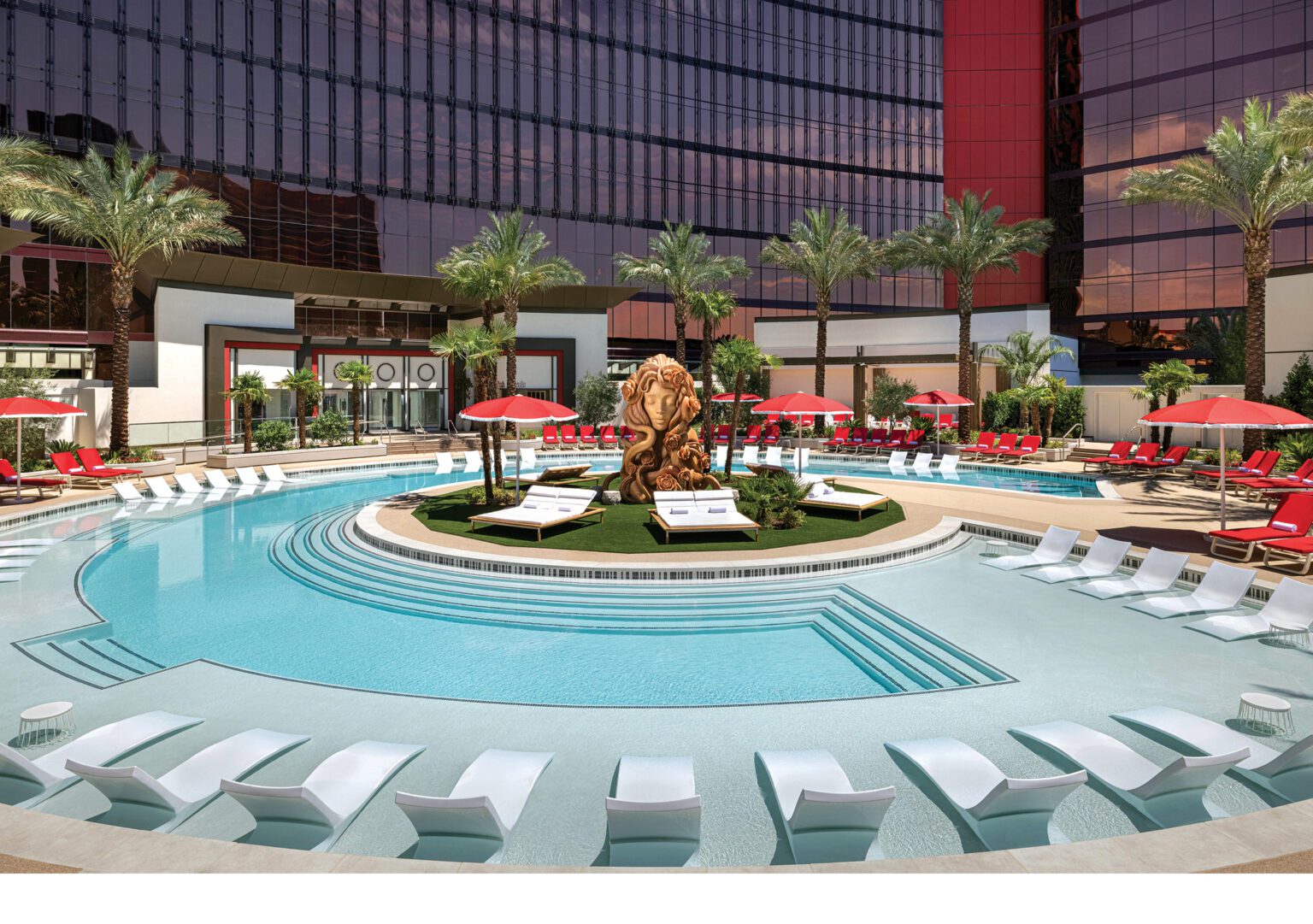Alex Dixon shows CEO NA Magazine how Resorts World Las Vegas is going ...